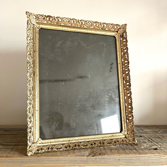 Accents | Gold Brass Metal Vintage Frame 8x1 | Poshmark